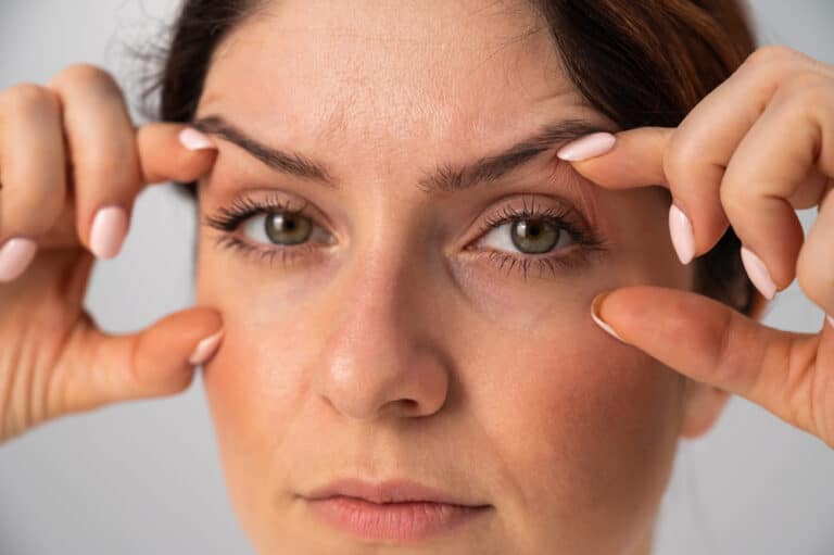 What’s Causing Your Drooping Eyelids? Ptosis vs. Dermatochalasis in St ...